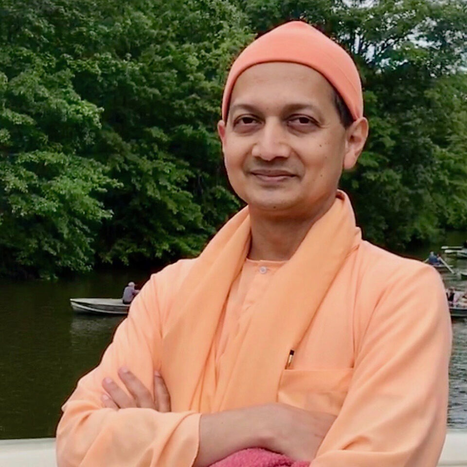 Hindu Leaders' Reflections on Oneness - Hindu American Foundation