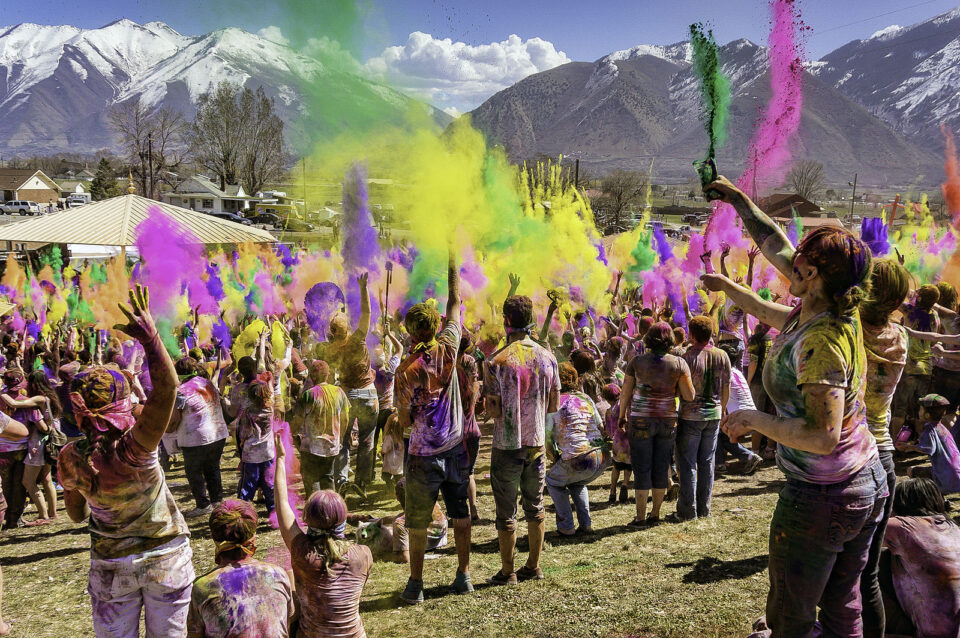 Holi hai! - Hindu American Foundation